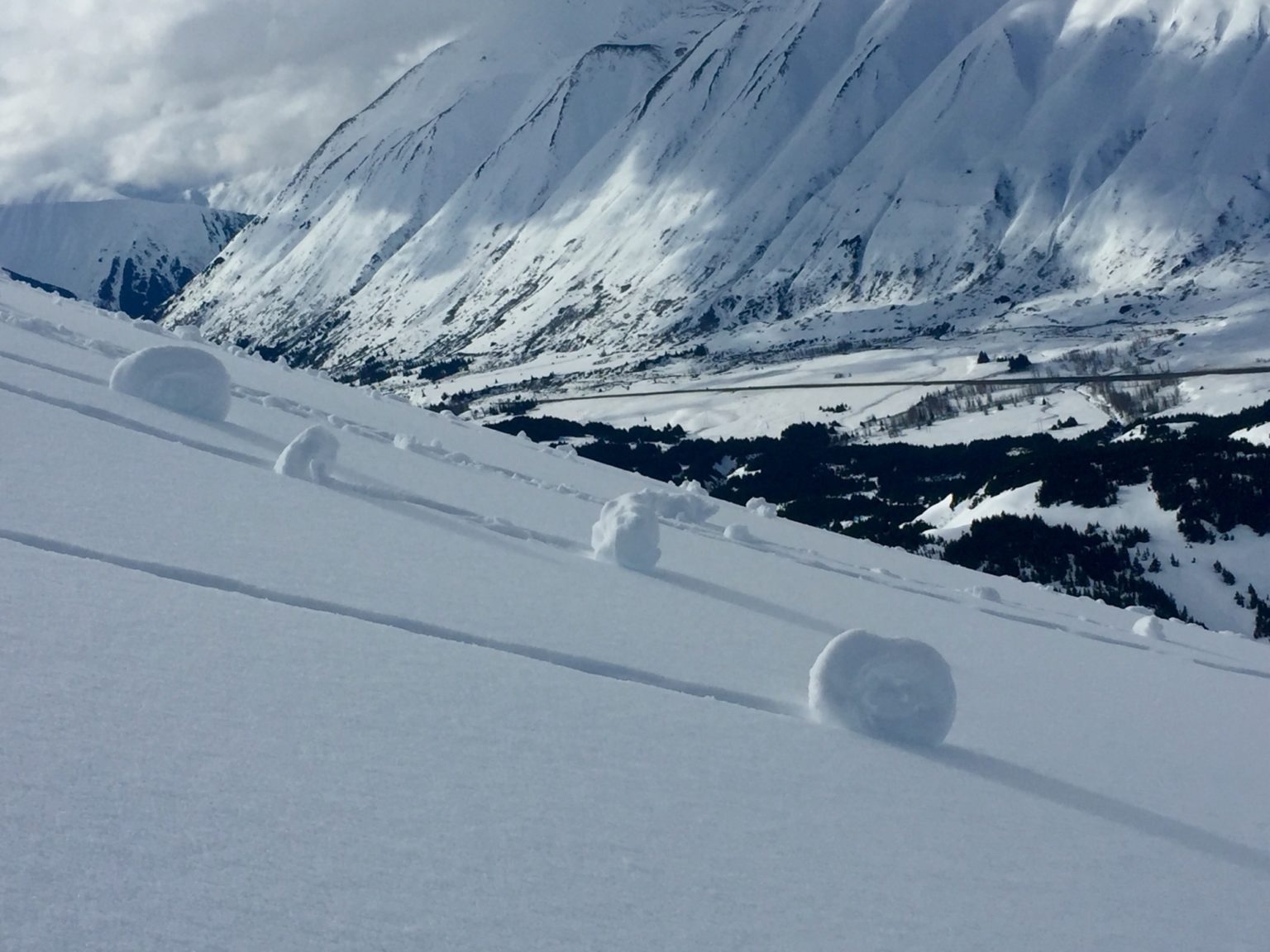 Avalanche.org » Rollerballs / Pinwheels